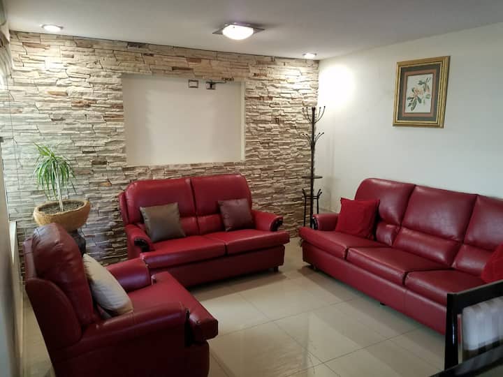 Casa Amplia, Segura, Cómoda Cerca Isla San Marcos - Aguascalientes