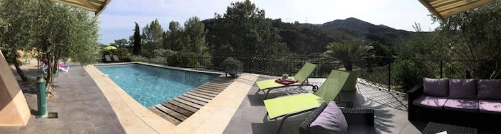 Belle Maison Provençale Avec Piscine - Var