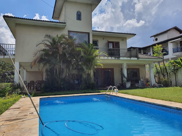 Casa Magnifica Estilo Vila Italiana - Granja Viana - Cotia