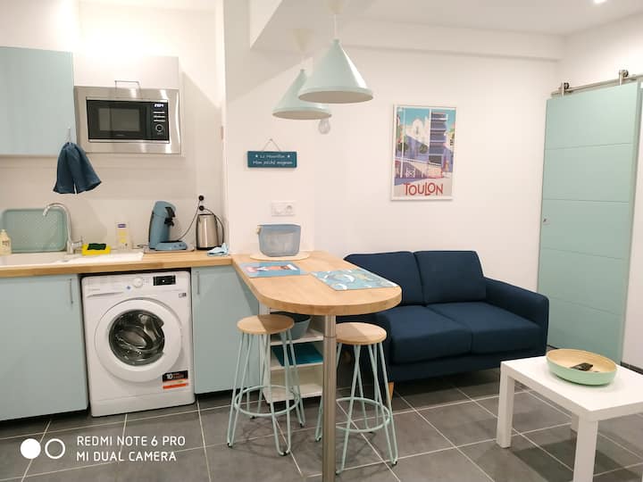 Toulon Mourillon  :
2 Pièces à 50m De La Plage - La Seyne-sur-Mer