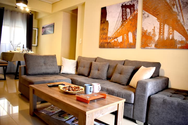 Billy's House Near Acropolis And Syngrou Fix Metro - Athens