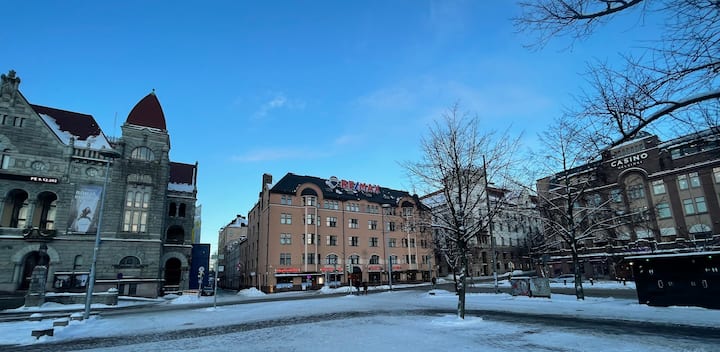 Unbeatable Location: Cozy Studio At Central Square - フィンランド ヘルシンキ