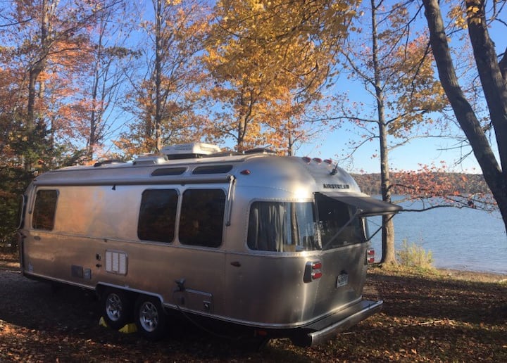 Beautiful Airstream Flying Cloud - Brown County, IN