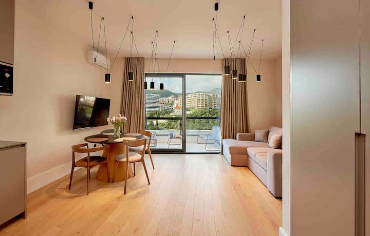 Luksusowy Apartament Przy Plaży Z Basenem - Montenegro