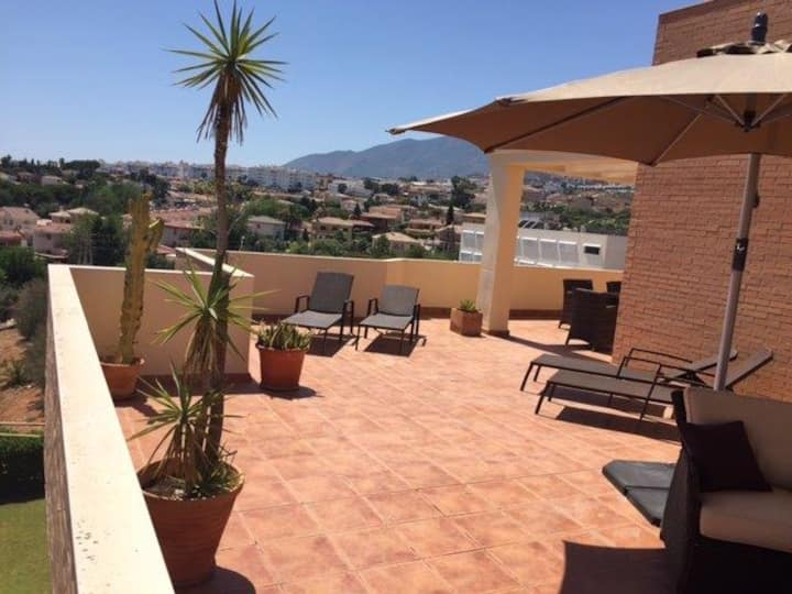 Fin Lägenhet Med Havsutsikt - Torremolinos