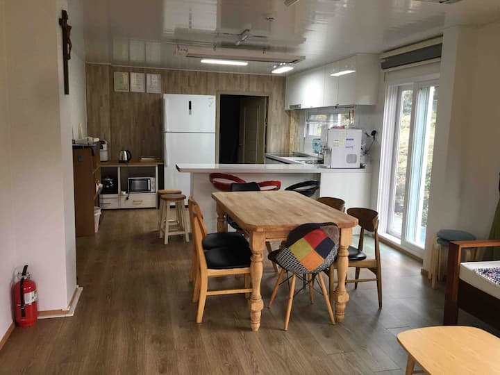 봉천의집 2 - Jeju