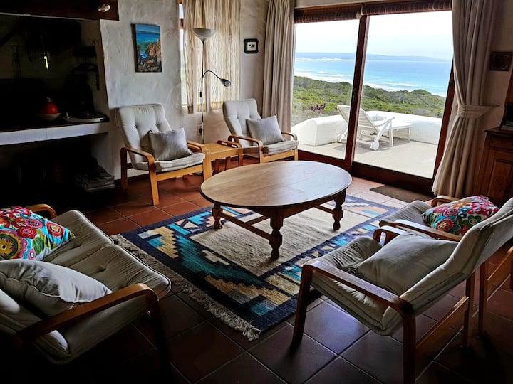 Nature Cottage With Ocean View - Boggoms Bay