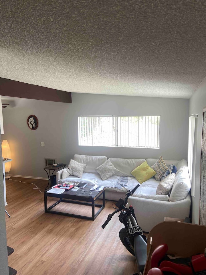 Manhattan Beach 2b1b/ Beachside - El Segundo, CA