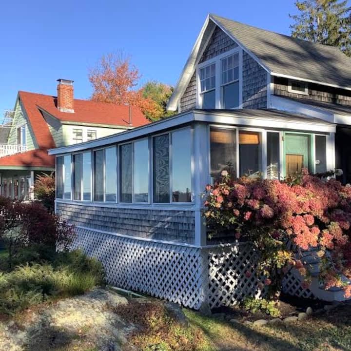 Seaview Cottage/quintessential Maine With A View - Portland, ME