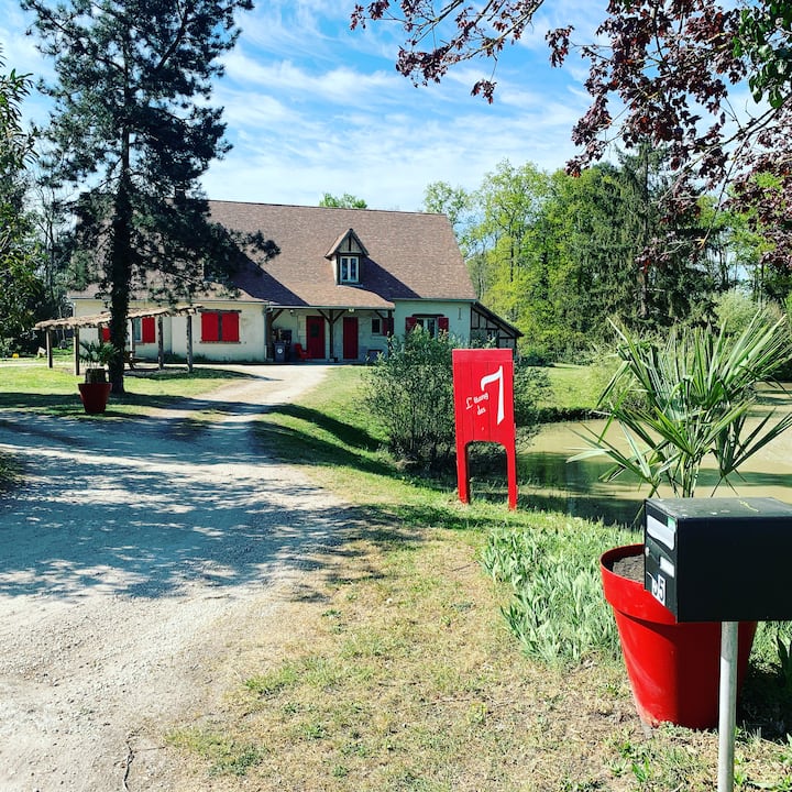 L’étang Des 7, Privatisation, Proche Beauval - Contres