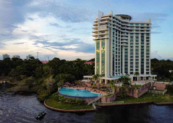 Flat No Tropical Executive Hotel - State of Amazonas