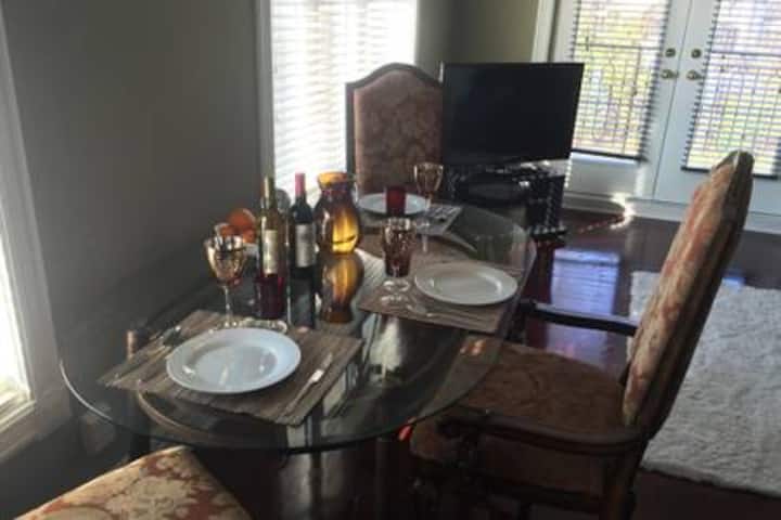 Mansion Lux. Apartment Kleinburg Wedd Holiday-bus. - Bolton