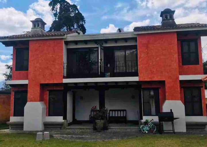 Townhouse With Great Location In Antigua (9) - Sacatepéquez