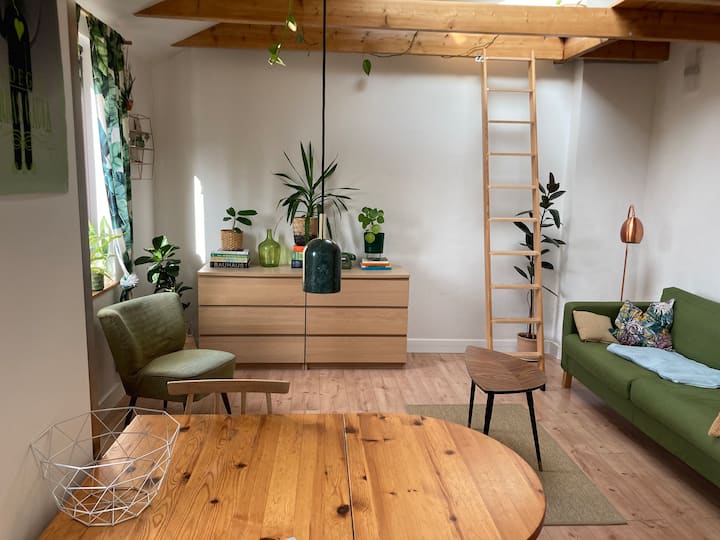Helle Dachgeschosswohnung - Bremen