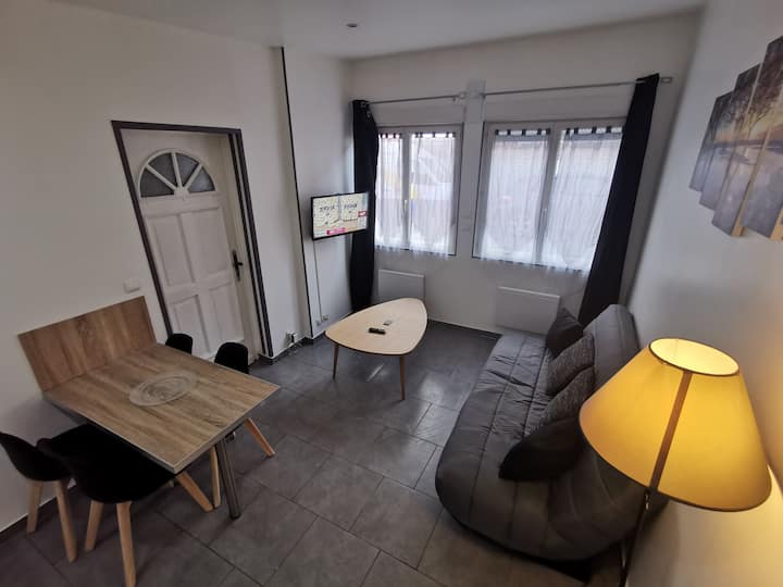 Studio Meublé H - Saint-Quentin