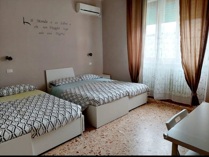 B&b Viavai * Room 3 Camera Familiare Bagno Privato - Pise