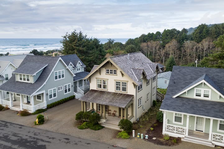 Beautiful Home In Lincoln City, Close To Beach - リンカーン・シティ, OR