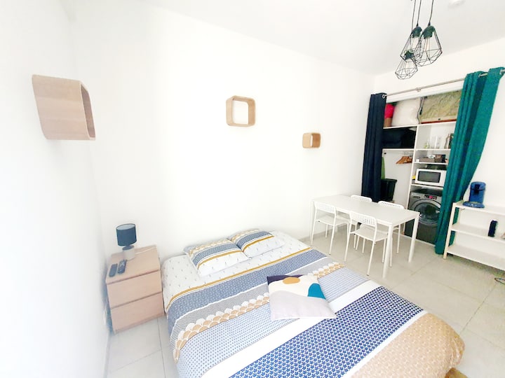 Grenoble St Laurent, Studio Neuf Tout éQuipé - Grenoble