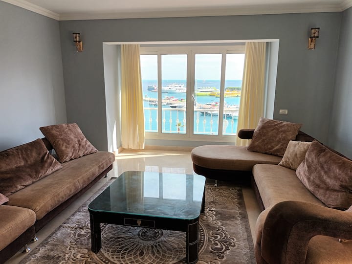 Spacious 3 Bedroom Apartment @ Hurghada Marina - Hurghada