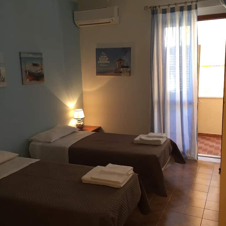 Apartment 2 Minutes From The Sea 4 From The Center - Tropea
