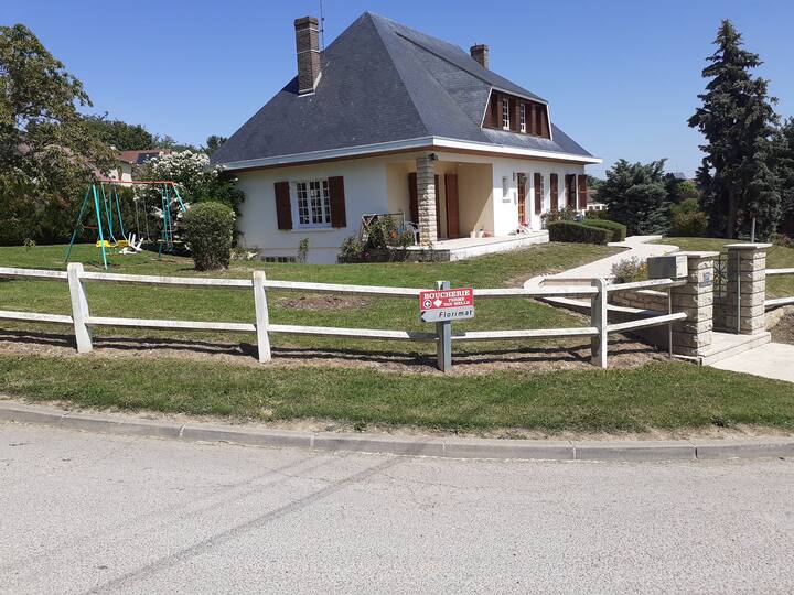 Maison 2 Chambres Proximité Nogent,sens,bray - Aube