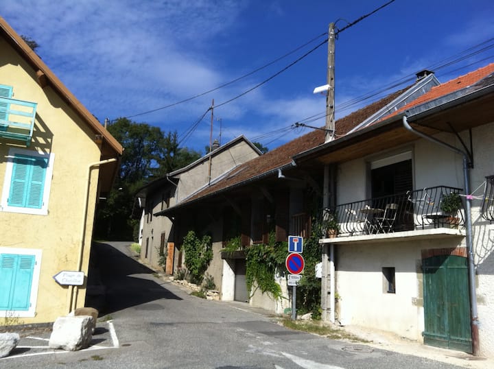 Au Port De Chatillon - Rumilly