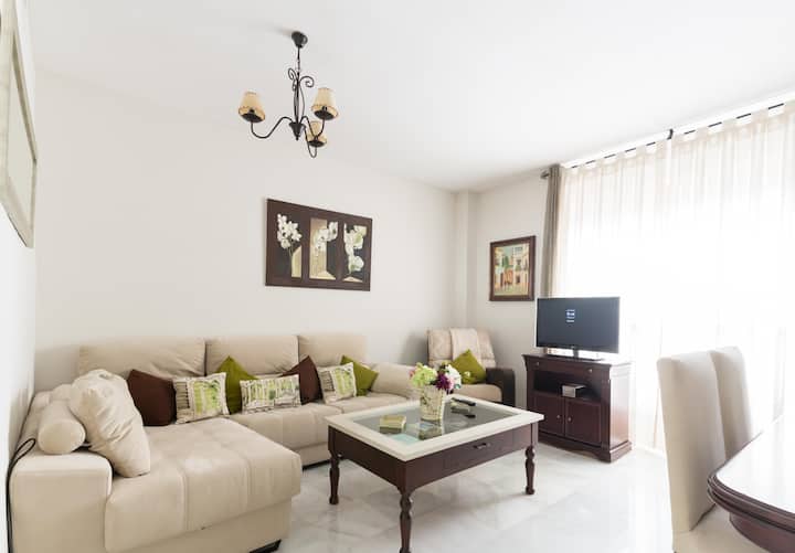 Triana. 3 Dorm. 2 Baños Y Parking - Seville