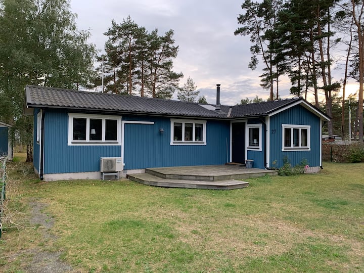 Fritidshus Och 2 Små Gäststugor - Åhus