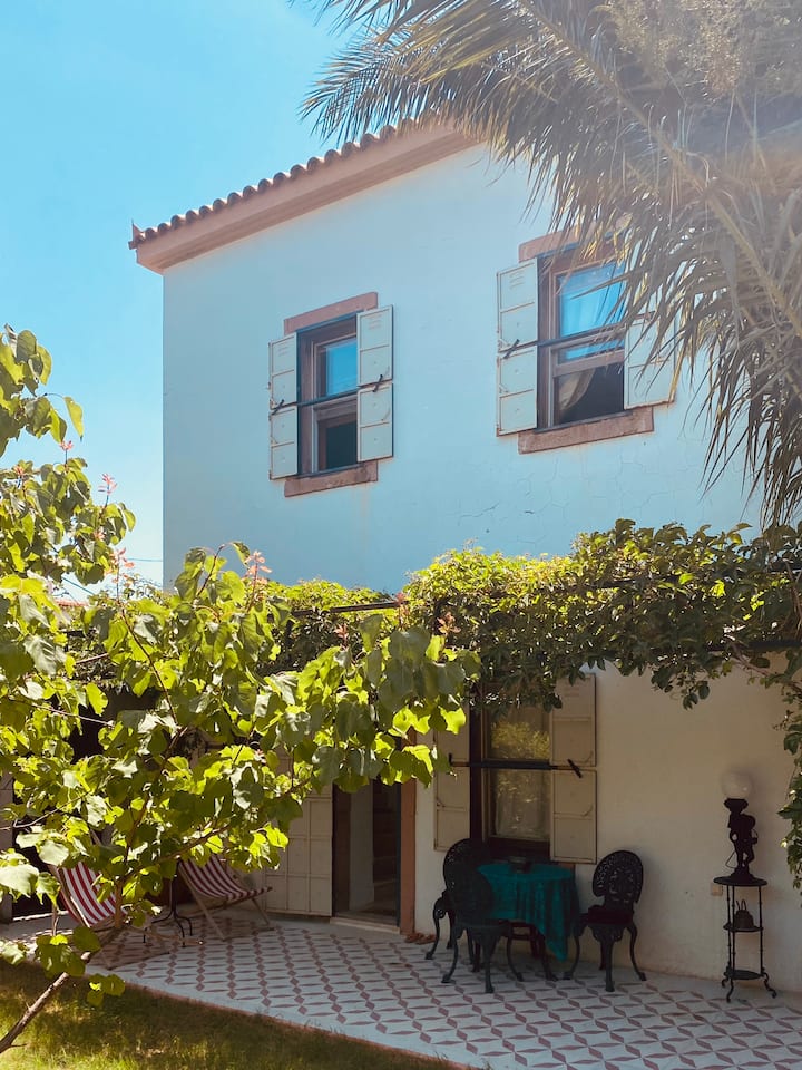 Cunda Rum Evi - Ayvalık