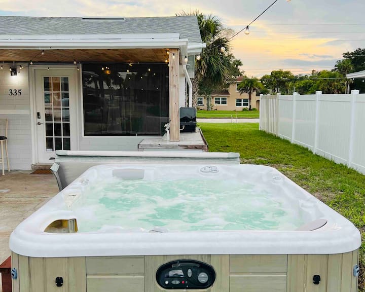 New Smyrna Beach Vacation Rentals with a Hot Tub - Florida, United ...