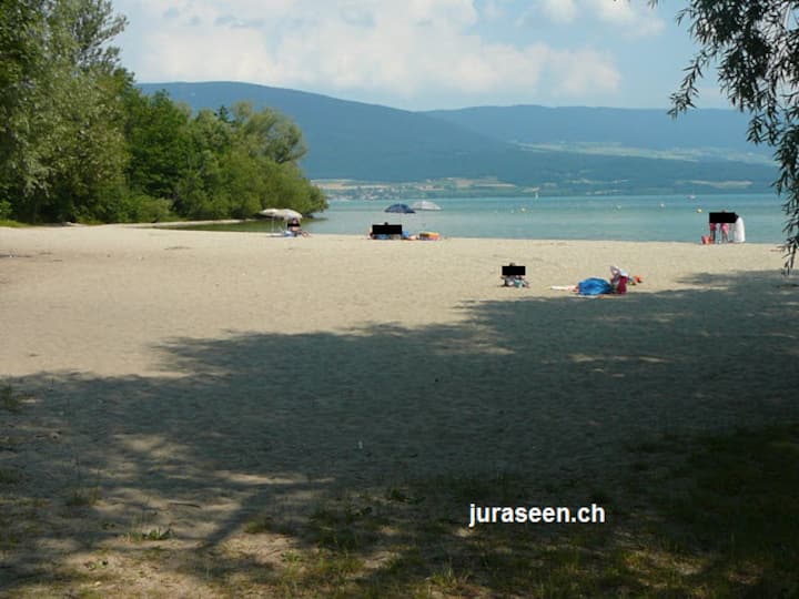 P'tit déj inclus - Plage de sable et rando à vélo - Maisons à louer à ...