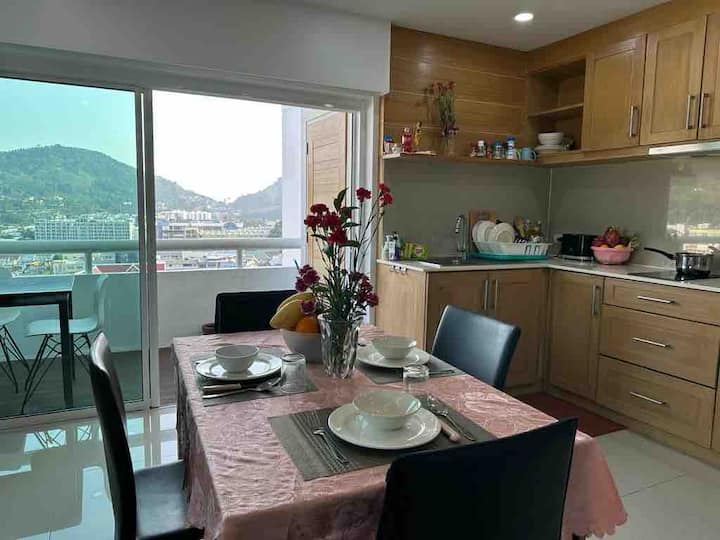 Patong Tower High Floor, 2 Bedrooms, 2 Bath, Views - Pa Tong