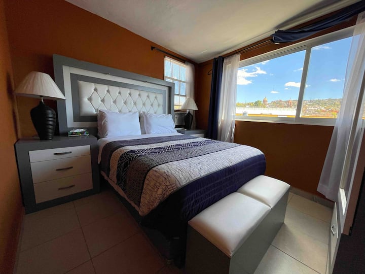 #4 Apartamento Cerca Del Centro Con Parking Y A/c - San Miguel de Allende