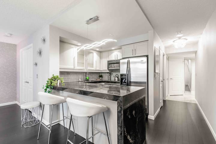 Location & Style 2 Bdrm~gym/parking/cable Tv - Toronto, ON