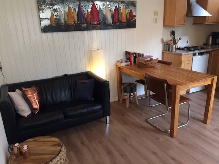 Cosy Accomodation 5 Min From Beach. - Texel
