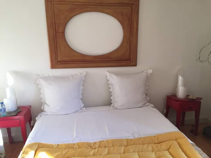 Place Courbet, Chambre Privée, 2 Pers - Ornans