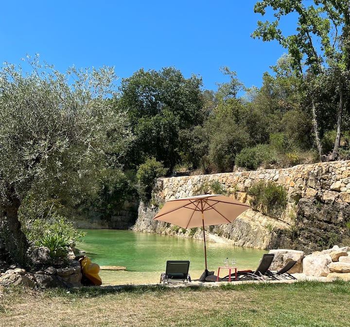 Chateau Des Lucioles: Rose Suite 1 Of 5 Rooms - Mougins