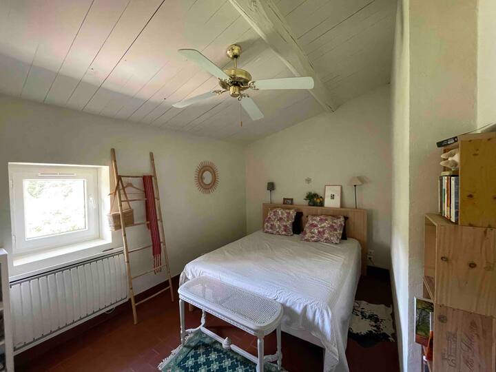Chambre Privée, Belle Magnanerie Cévenole - Anduze