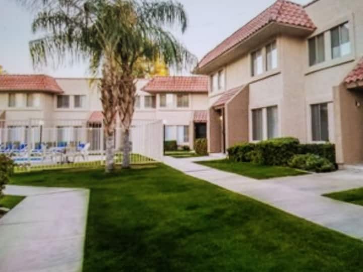 Great Location For March Tennis Walk To Cochella - Indio, CA