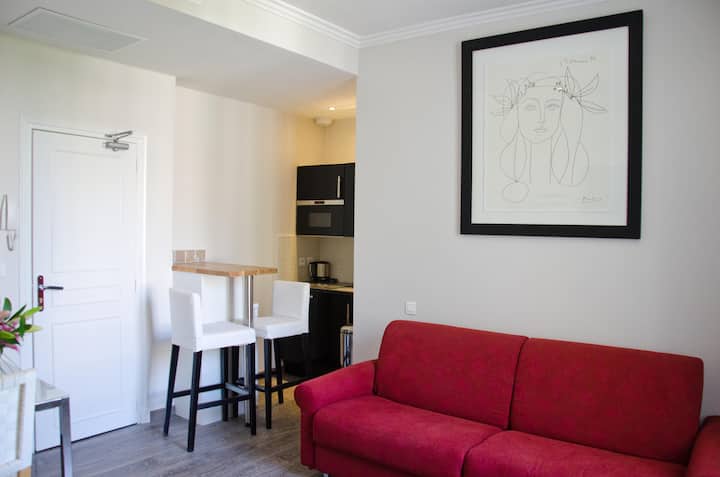 Chambre Luxe 2 Adultes 3 Enfants - Antibes