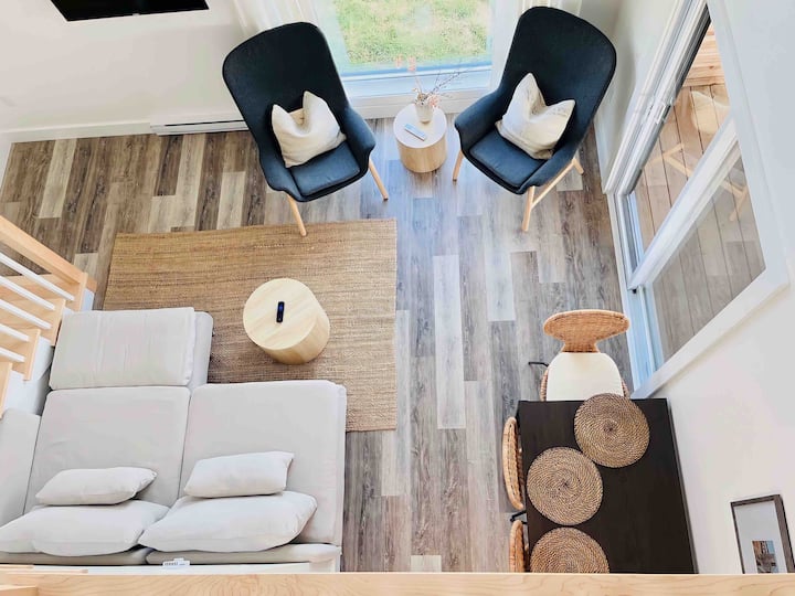 Seaside Luxury Rentals - Unit D - Cape Breton Island