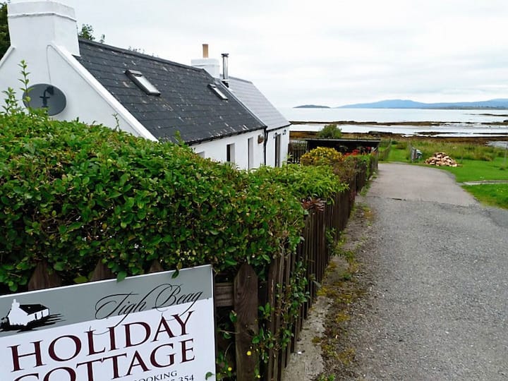 Tigh Beag. Holiday Cottage By The Sea. - Skye