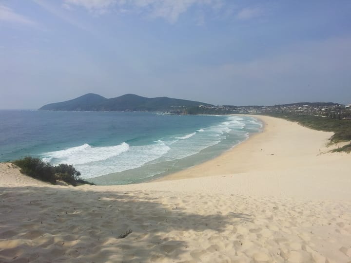 Minnibah Home - 5 Mins Walk To One Mile Beach - Forster