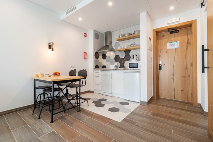 Roots Hotel Apartment - Faro