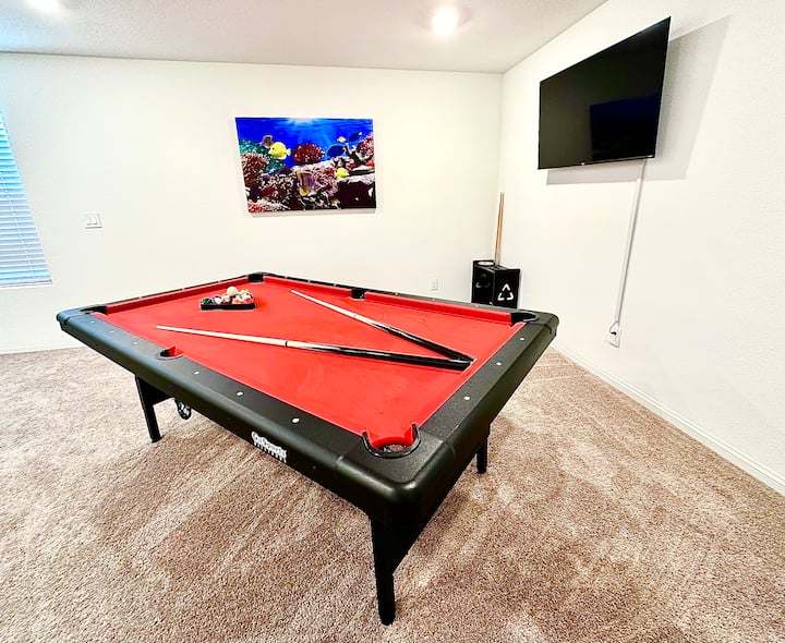 Spacious House, 5br, Sleep12, Near Strip & Airport - Las Vegas, NV
