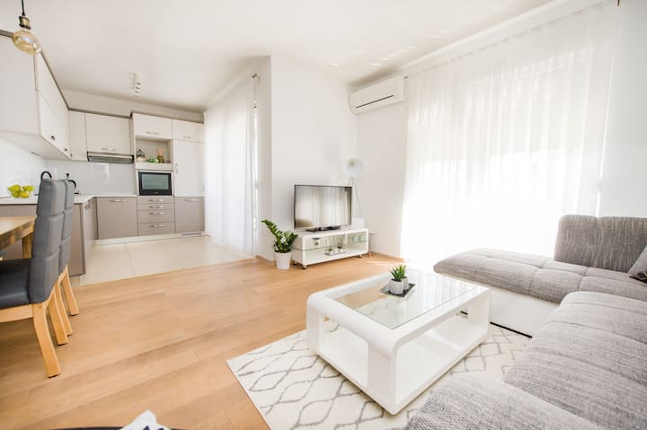 "New" Trogir Friends And Family Apartment Lara - Croatie