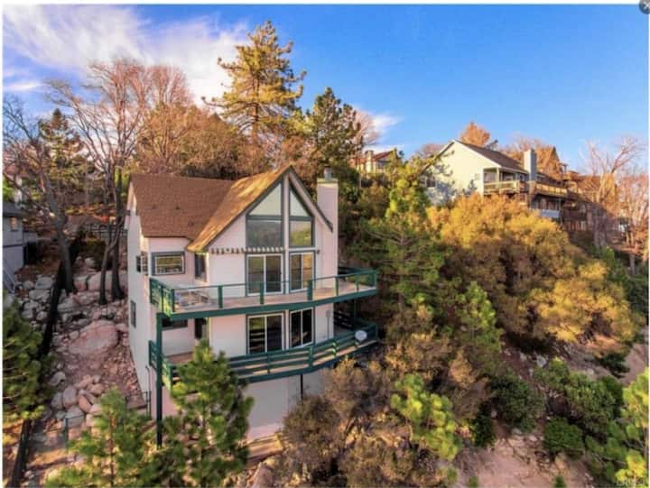 Family Reunion Vacation Party Snow Fishing Hiking - Lake Arrowhead, CA