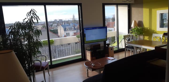 Duplex Traversant, Très Lumineux - Montluçon