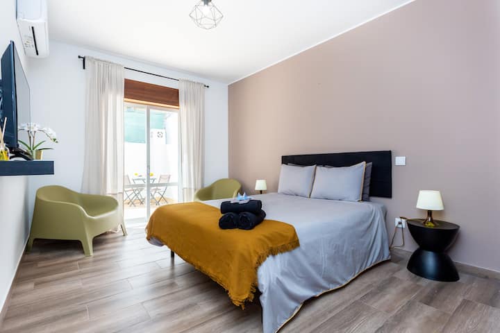 Stay On Top Old Town - Quarto Queen - W.c Privado - Lagos