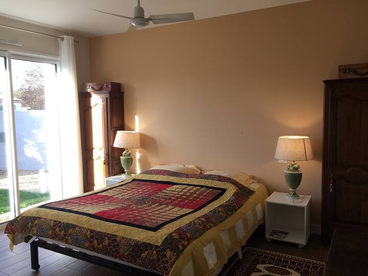 Talmont St Hilaire: 
Belle Chambre D'hôtes. - Jard-sur-Mer